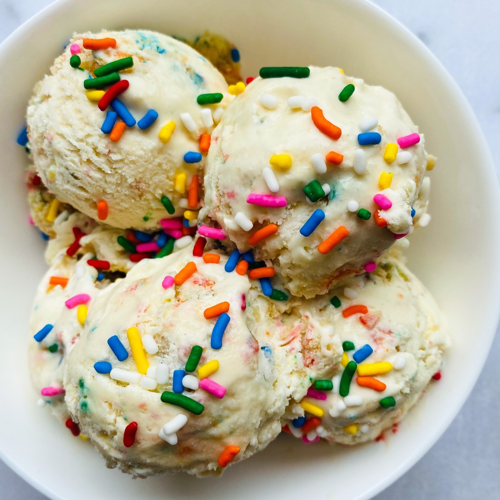 No Churn Funfetti Ice Cream - Daddio's Kitchen