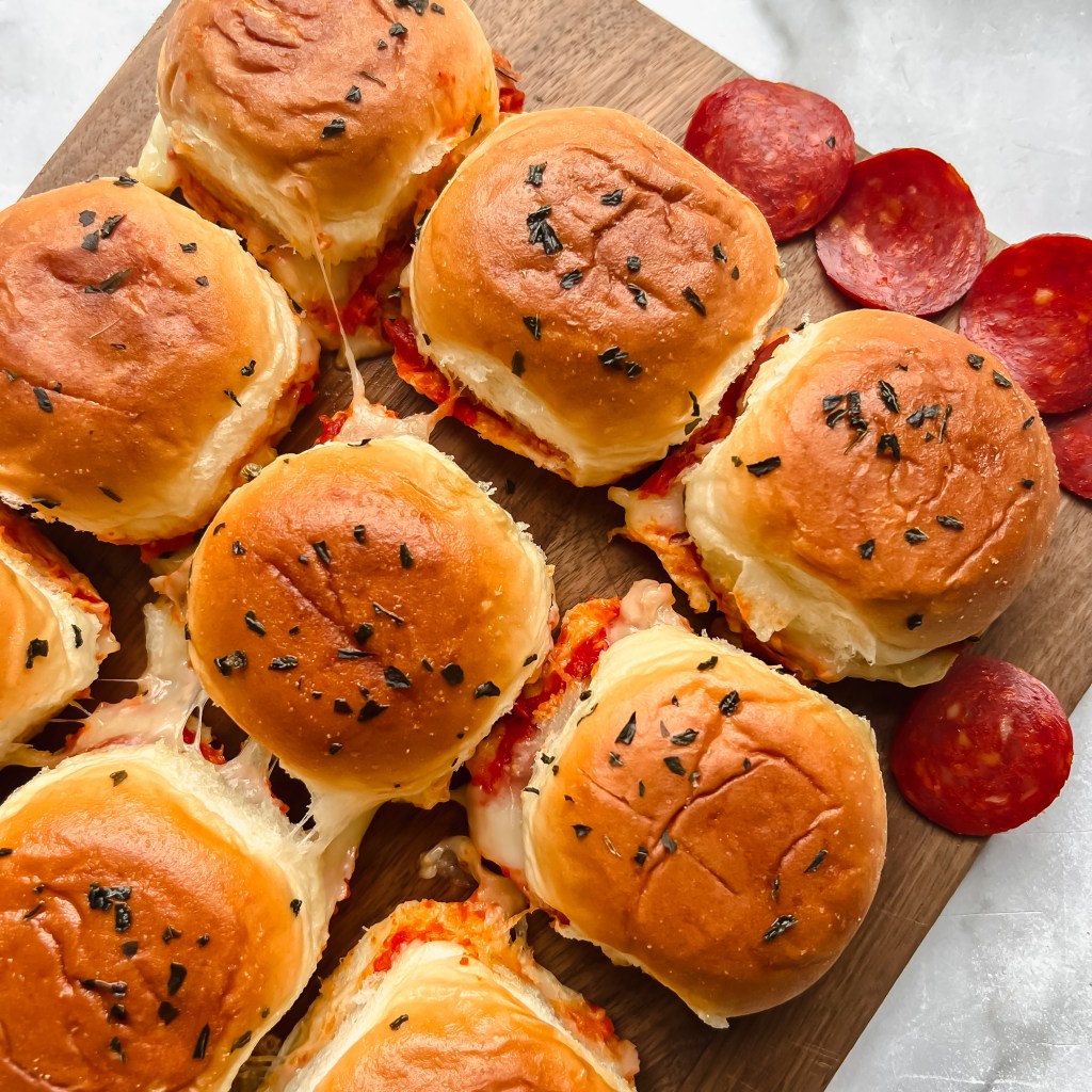 Cheesy Pepperoni Pizza Sliders - Daddio's Kitchen