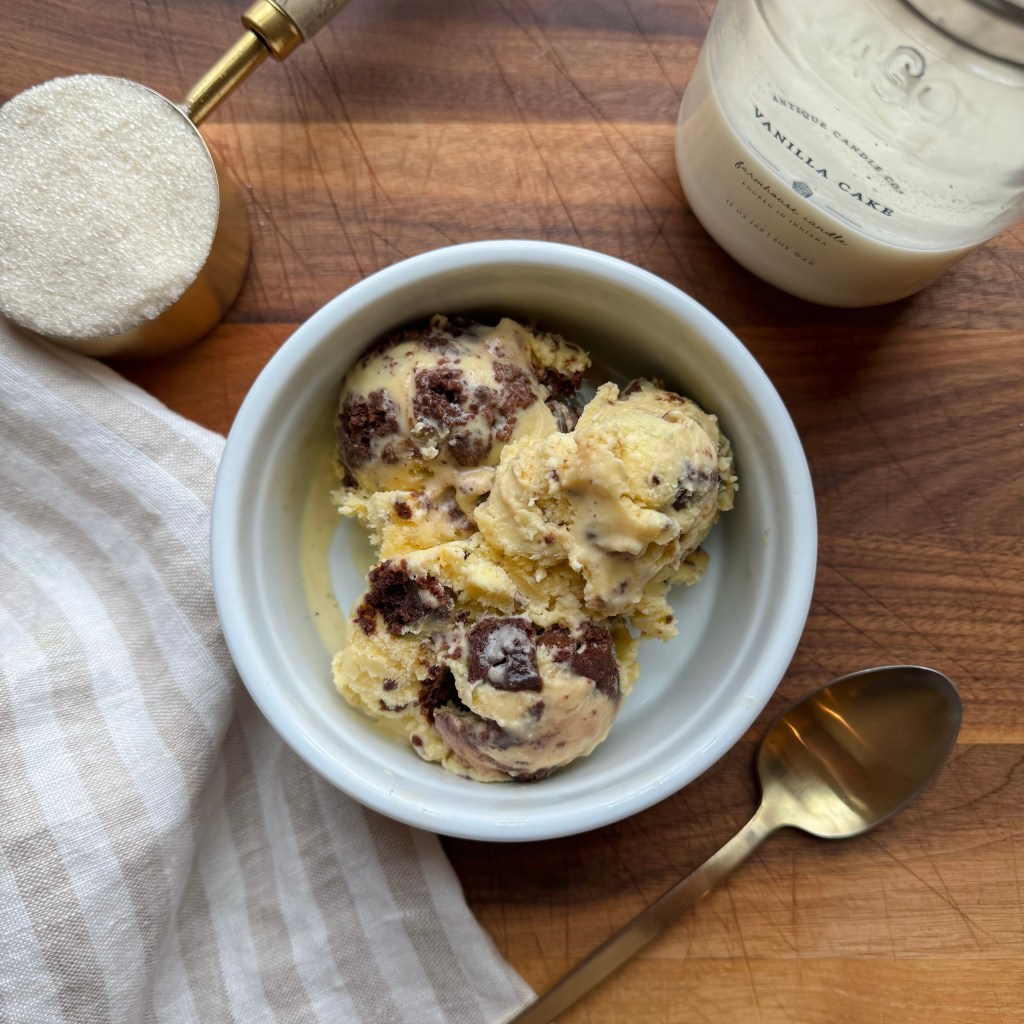 Simple Homemade Ice Cream - Daddio's Kitchen